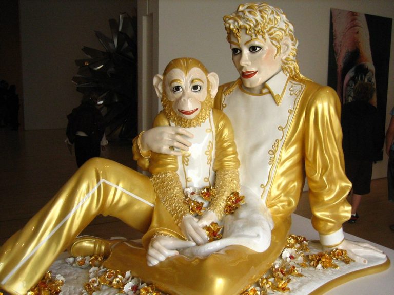 Michael Jackson’s Chimp Bubbles Used to Party All Night—New Photos Show ...